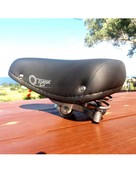Classic coil saddle